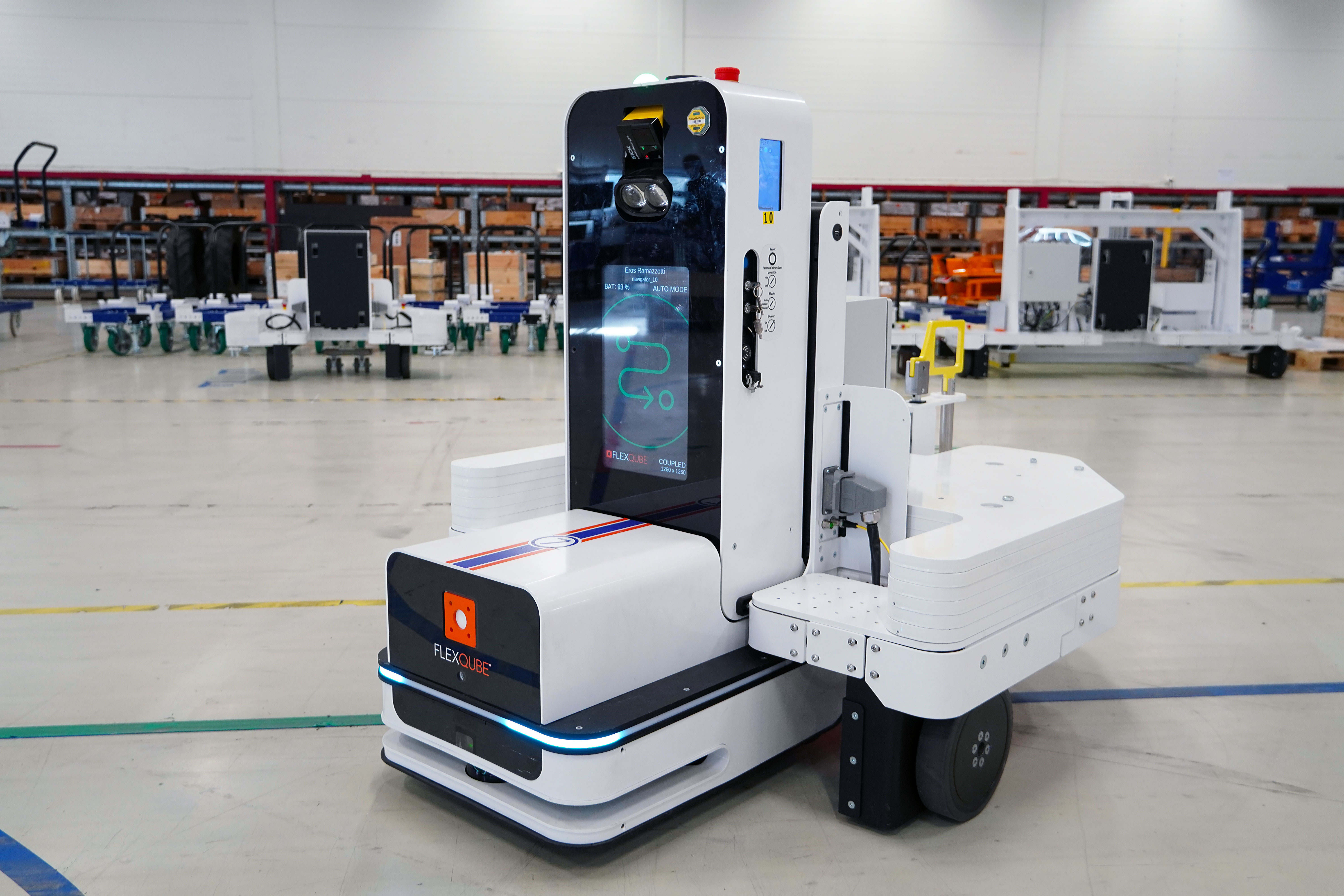 A Guide to Tugger Automated Guided Vehicles | FlexQube