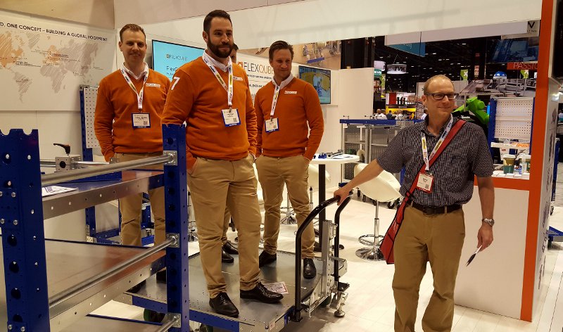 The benefits of a tongue and hitch based tugger train system | FlexQube